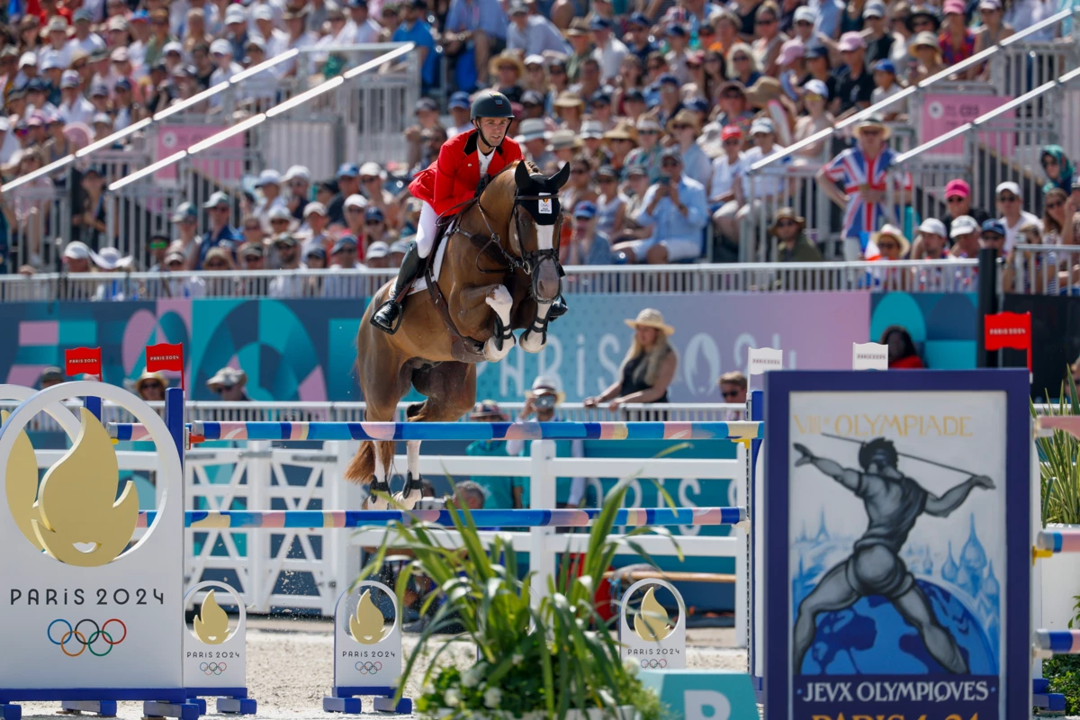 Ermitage Kalone - Hengstenhouderij Brouwers